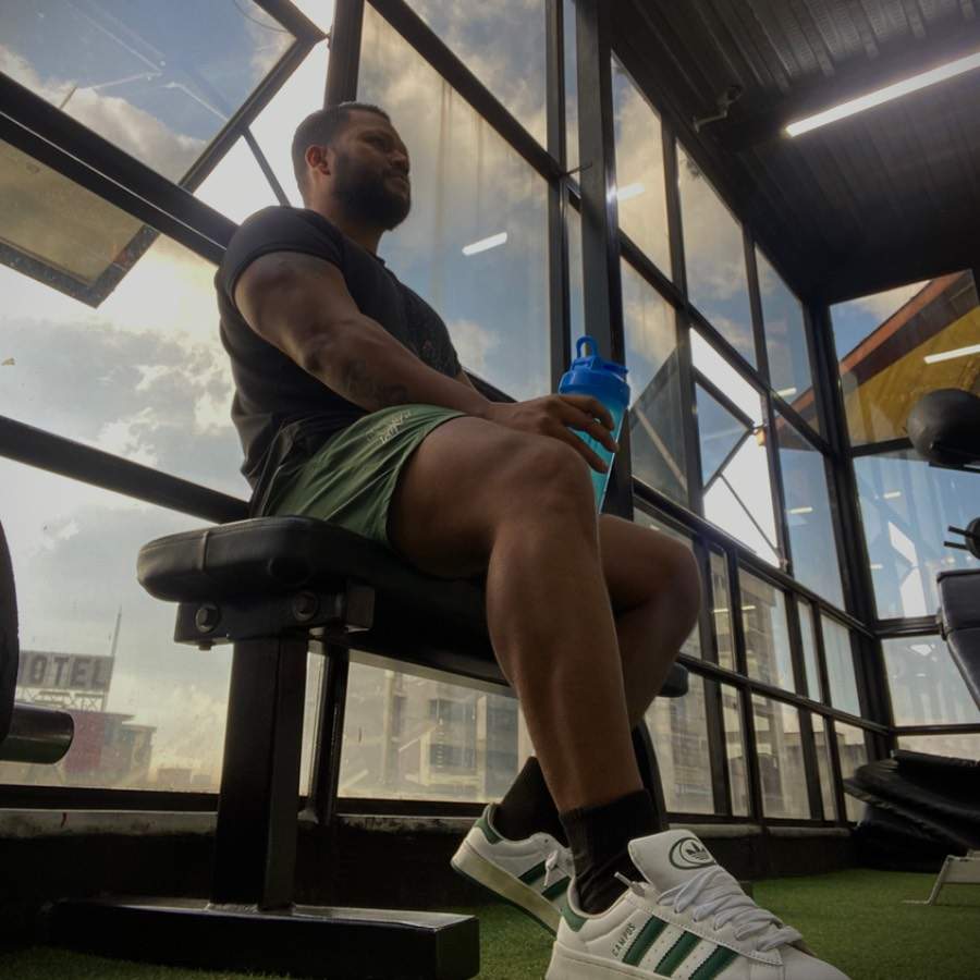 LEOXFIT personal trainer (@leoxfit) · atom.bio website