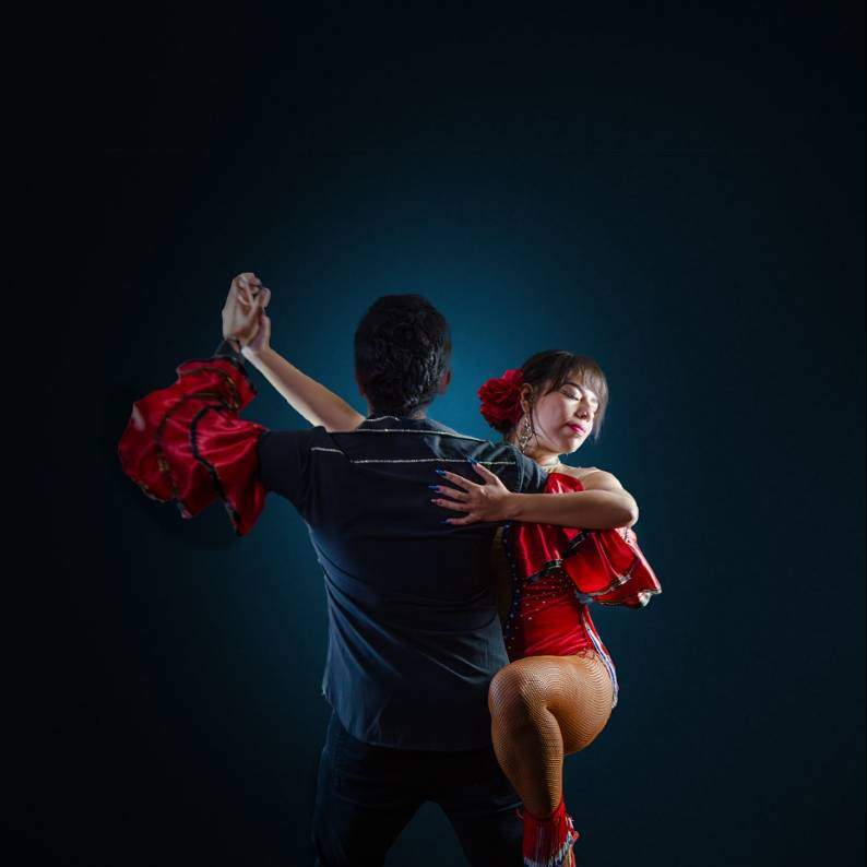 Salsa al gusto - Official Links & Social Media | atom.bio