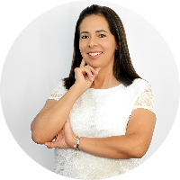 Regina Arruda CRECI:132044F (@reginaarruda) · atom.bio website